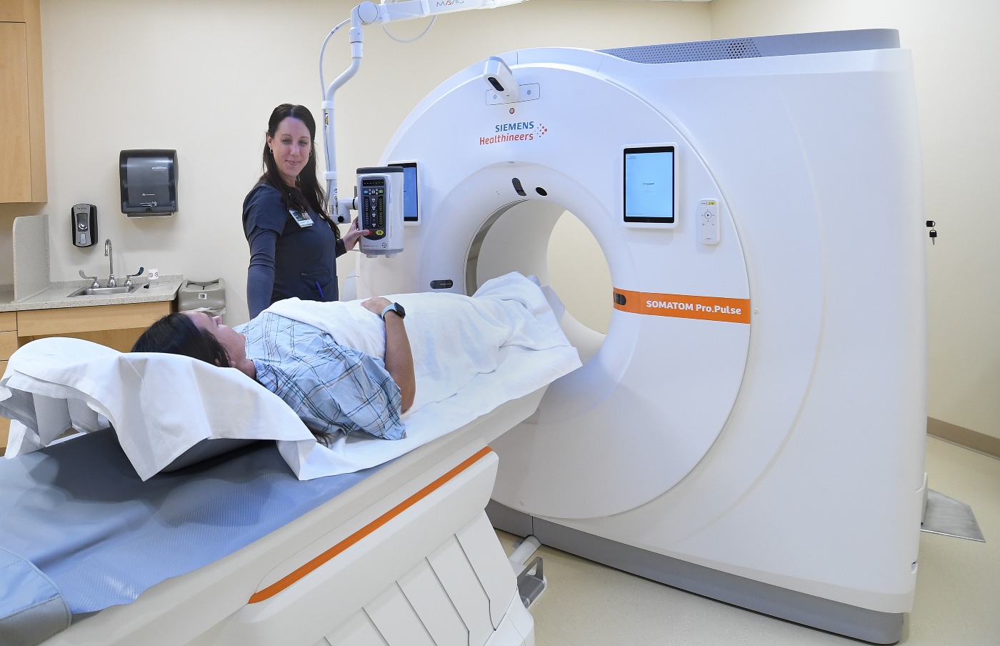 Dartmouth Health introduces state-of-the-art CT scanner at Nashua ...